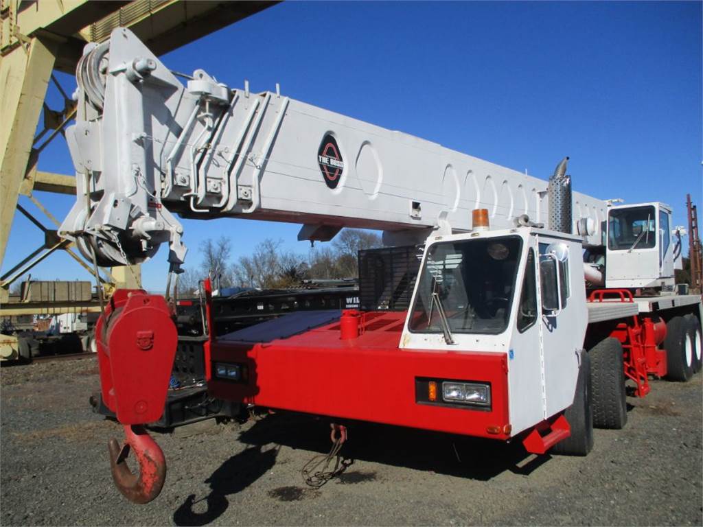 Link-Belt HTC-830 Crane Parts Manual Pdf Download – Heavy Equipment Manual