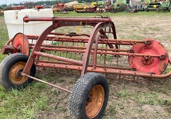 Massey Ferguson 36 Rake - Pull Type Parts Manual - Download PDF – Heavy ...