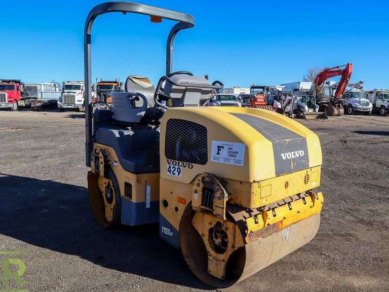 Volvo DD31HF Asphalt Compactor Parts Manual – Heavy Equipment Manual