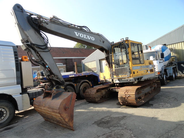 Volvo EC150C Akerman Excavator Parts Manual – Heavy Equipment Manual