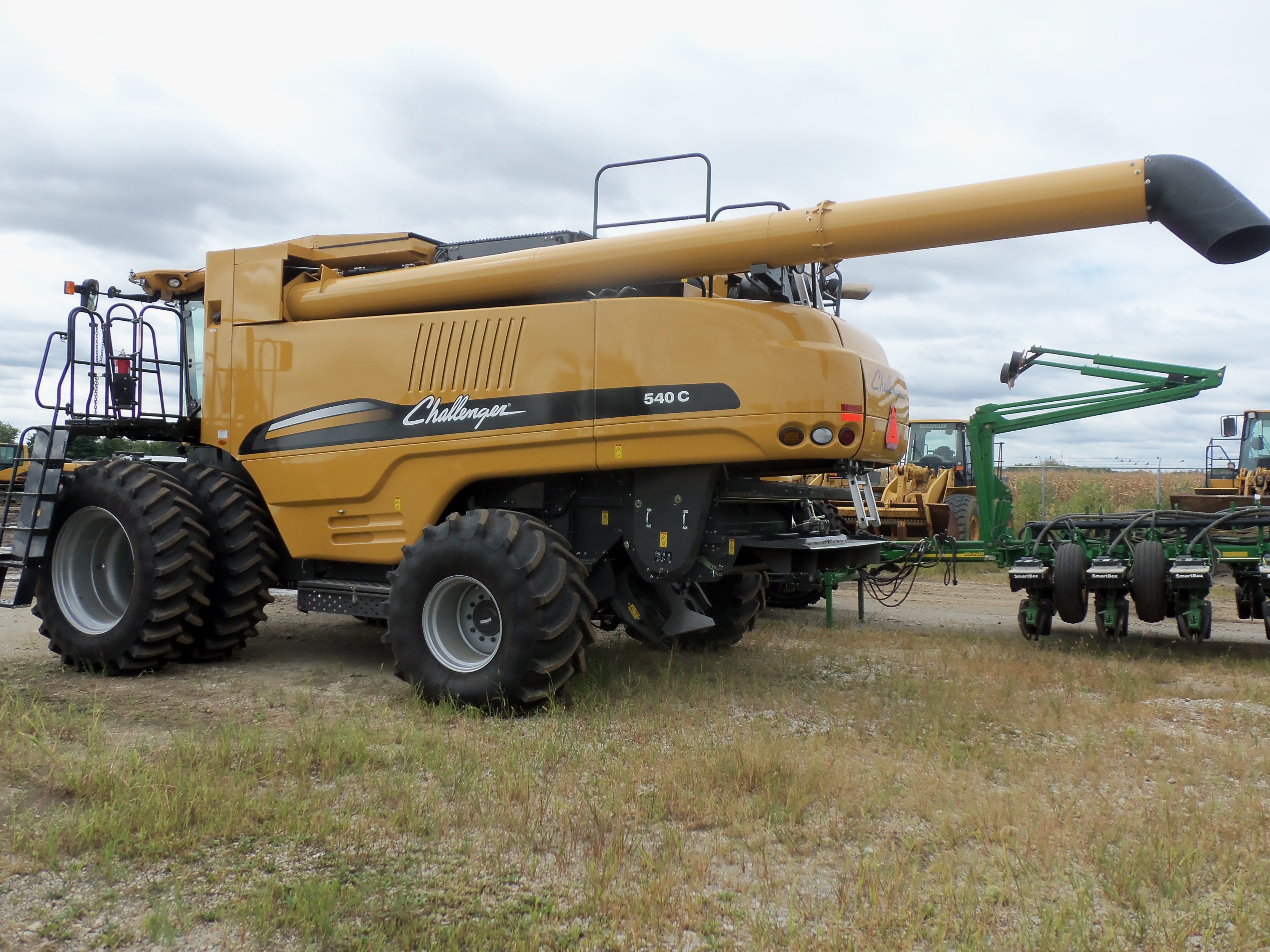 2012-2014 Challenger 540C Combine Parts Manual ... – Heavy Equipment Manual