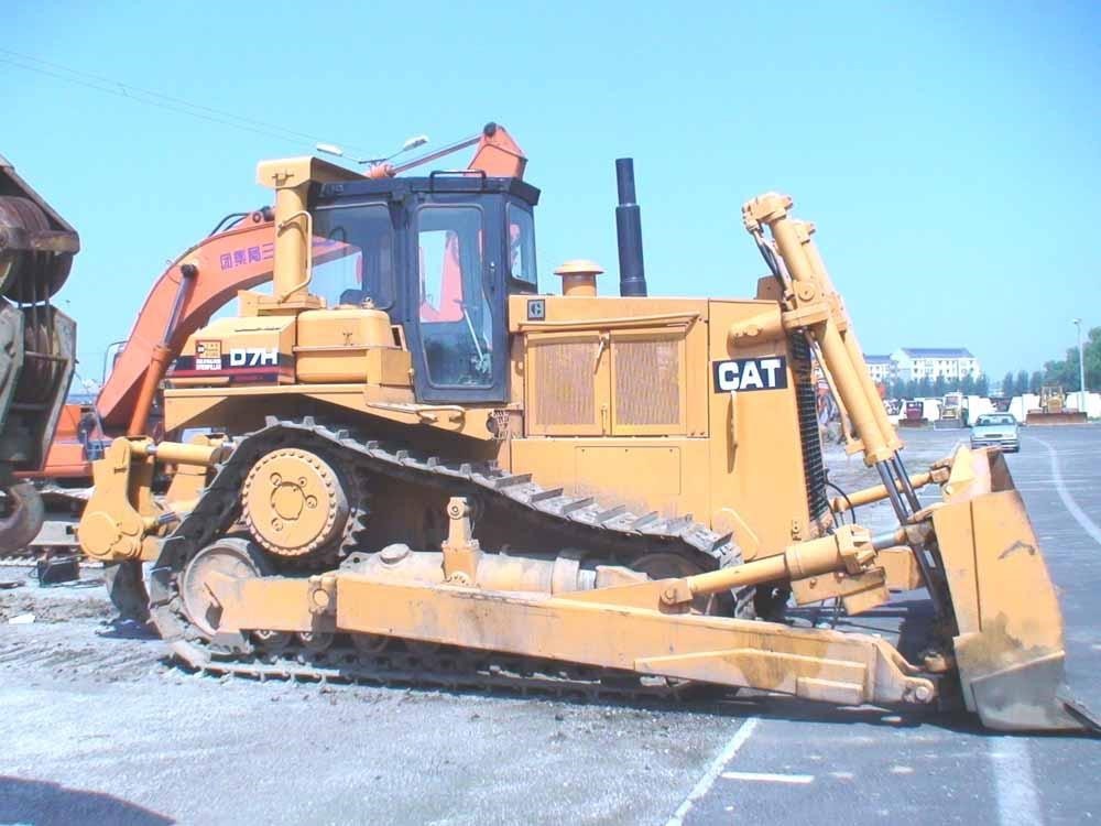 Download Caterpillar D7H TRACK-TYPE TRACTOR Service Repair Manual 77Z ...