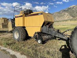 Challenger LB44 Large Rectangular Baler & BA4 Bale Accumulator Parts M ...