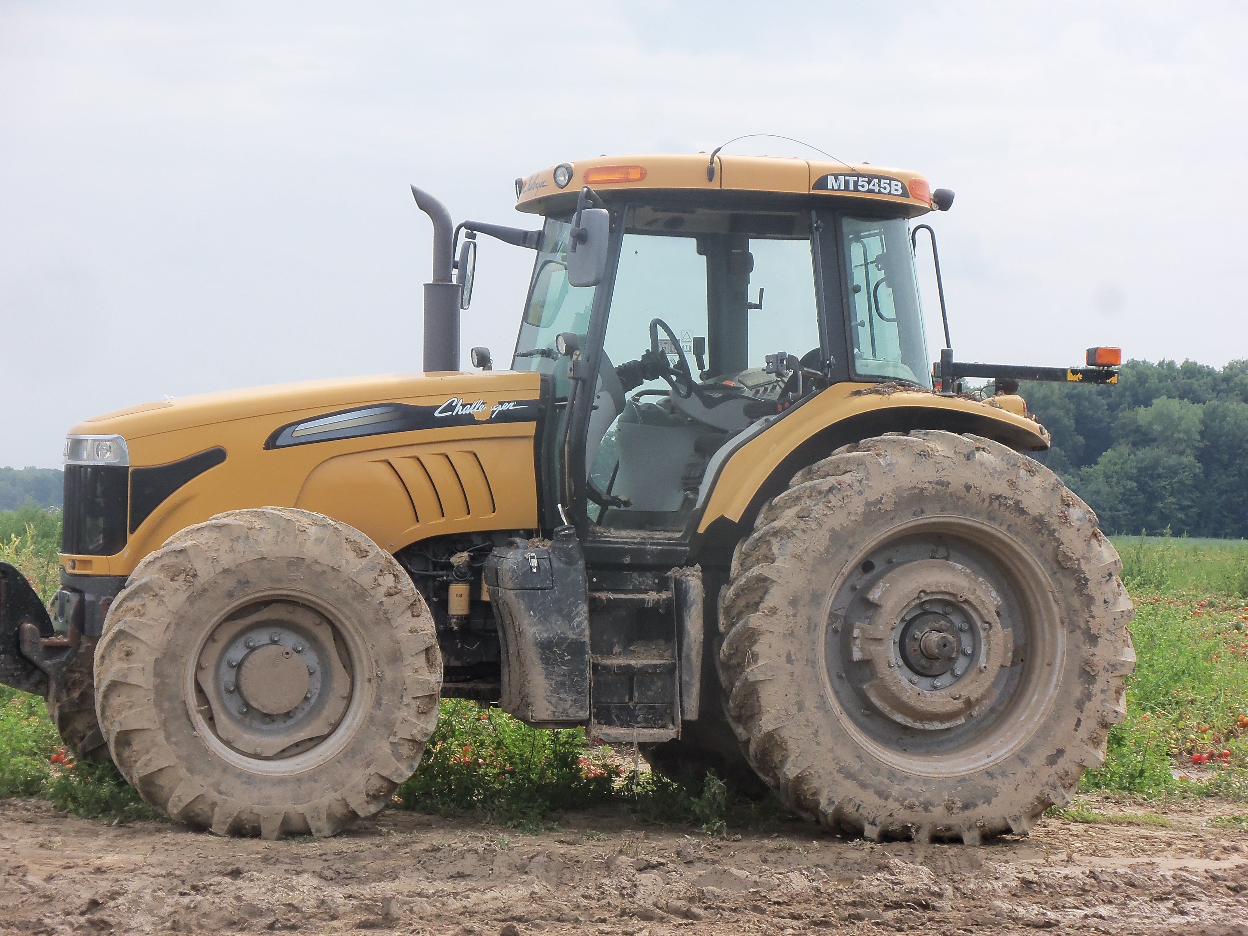 Challenger MT545B Tractor (With Techstar Cvt Tier 3 Caterpillar Engine ...