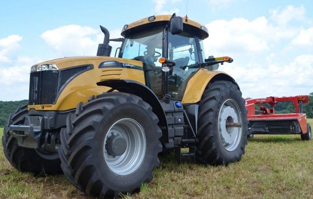 Challenger MT585B Tractor (With Techstar Cvt / Tier 3 Sisu Engine) - 3 ...