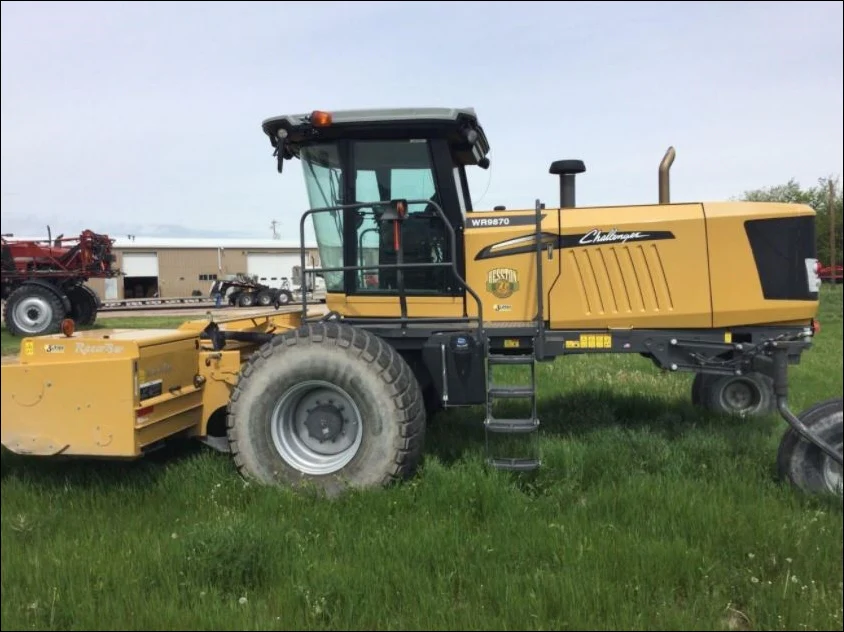 Challenger WR9840 WR9860 WR9870 Windrower Tract... – Heavy Equipment Manual