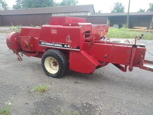 DOWNLOAD CASE IH 445 SQUARE BALER PARTS MANUAL – Heavy Equipment Manual