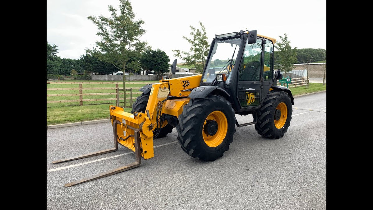 JCB 526 Loadall Operator Manual {8020-9} – Heavy Equipment Manual