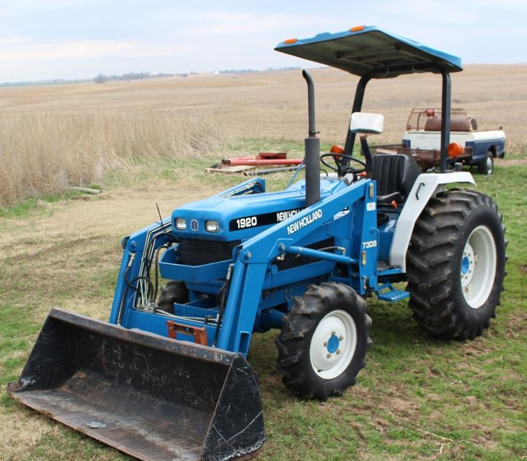New Holland Ford 1920 Tractor Operators Manual – Heavy Equipment Manual